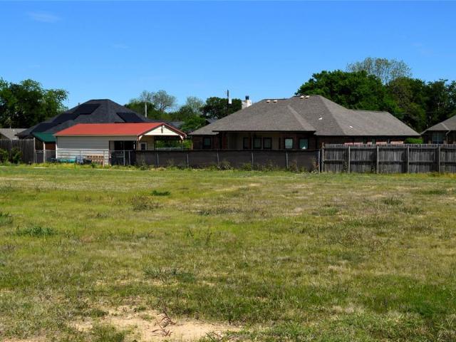 314 Preston Rd, Mabank, TX 75147 | MLS #21235 | Compass