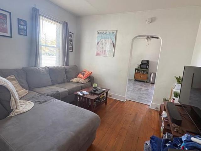 314 W 4Th Street