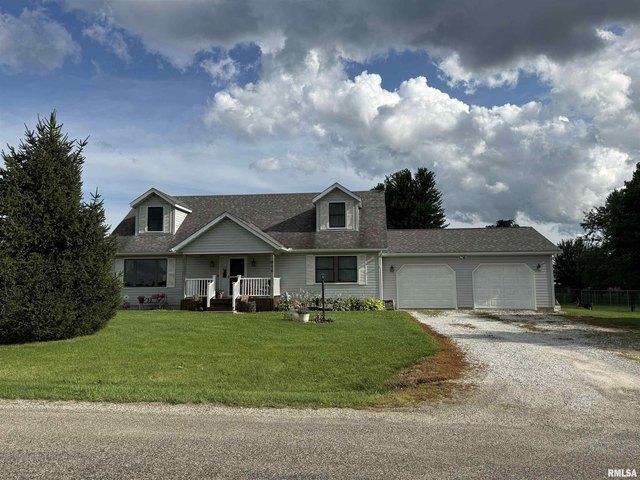 314 W 9th St, Canton, IL 61520