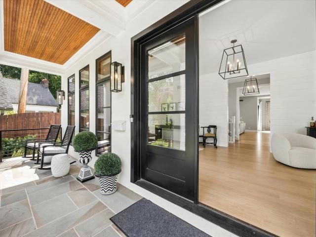 314 W 2nd Street