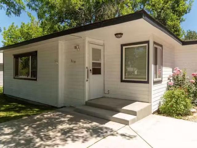 314 W Blvd, New Plymouth, ID 83655 647216251