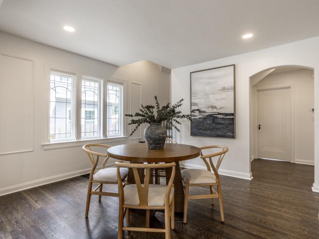 314 W Hampton Drive