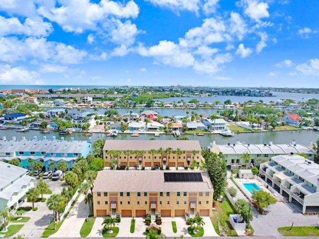 314 Windrush Blvd Unit 12, Indian Rocks Beach, FL 33785
