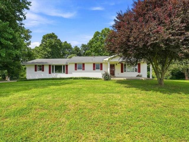 314J D Bugg Rd, Fredonia, KY 42411