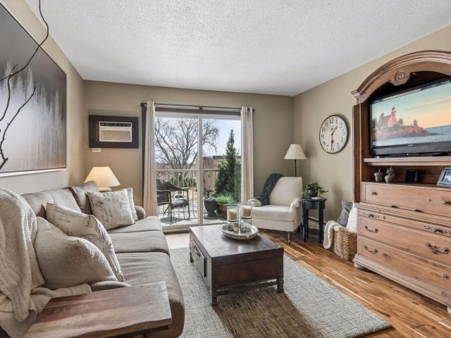 3155 Old Highway 8 # 306