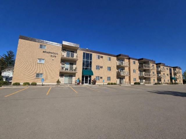 3155 Old Highway 8, Unit 104, Roseville, MN 55418 | MLS #7063 | Compass