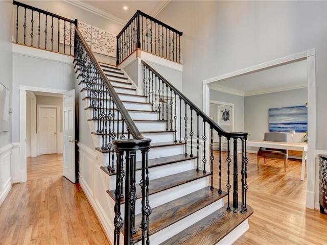 3155 Kingshouse Commons