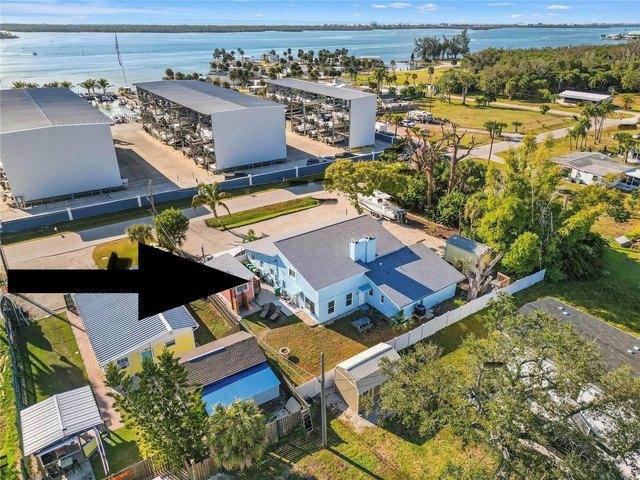 3155 Waterside Dr, Englewood, FL 34224