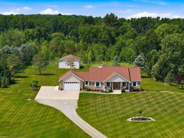 3156 Howland Rd, Almont Township, MI 48003