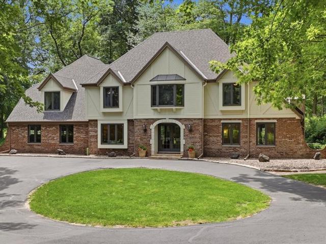31575 County Road K, Chenequa, WI 53029