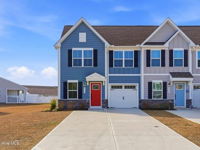 3157 Edgehill Dr, Navassa, NC 28451