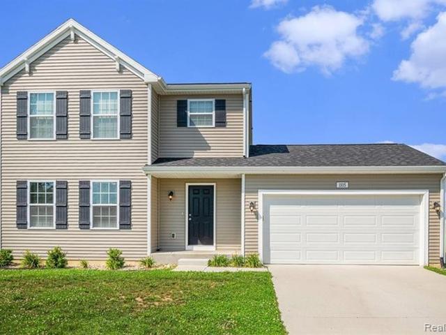 3157 Wild Orchid Ln, Burton, MI 48519