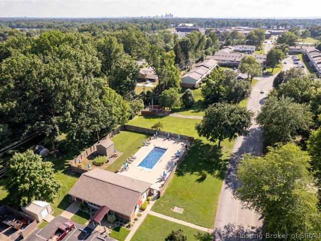 3157 Wooded Way