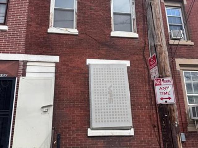 3158 Amber St, Philadelphia, PA 19134