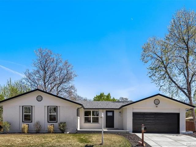 3158 S Dayton Ct, Denver, CO 80231