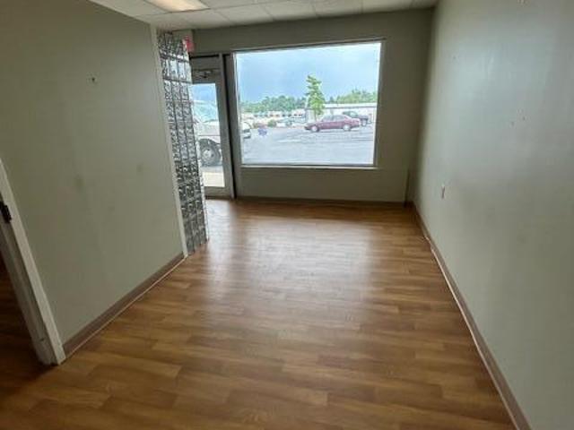 3158 3 Dixie HWY 3172