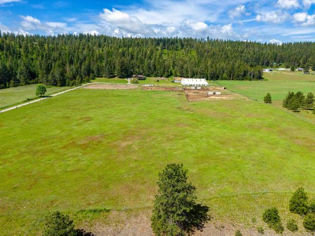 315942 Highway 2, Elk, WA 99009 | MLS #202612 | Compass