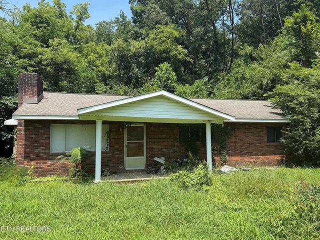 3159 Hickory Dr, Pigeon Forge, TN 37863