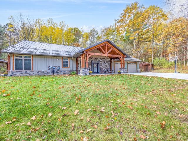3159 Hilltop Lane