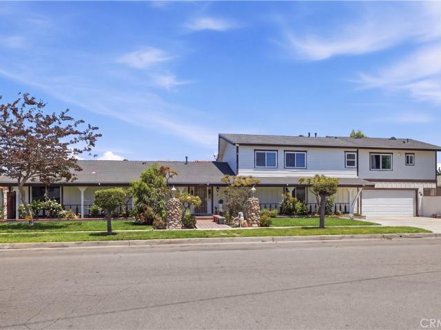 3159 W Lanerose