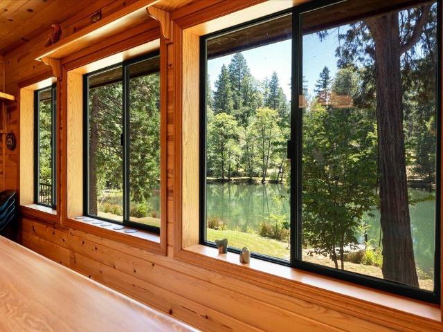 31503 Emigrant Trail