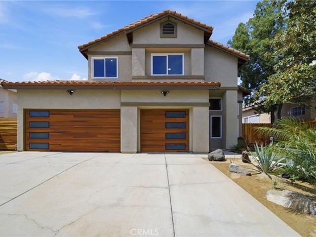 31509 Stoney Creek Dr, Lake Elsinore, CA 92532
