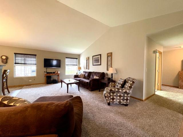 3150 Montrose Drive