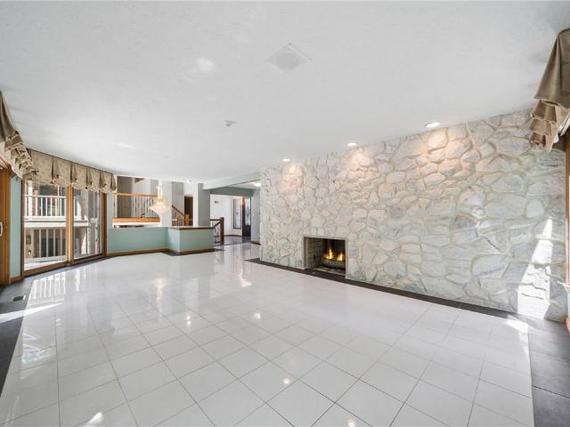 3150 Deerfield Ct