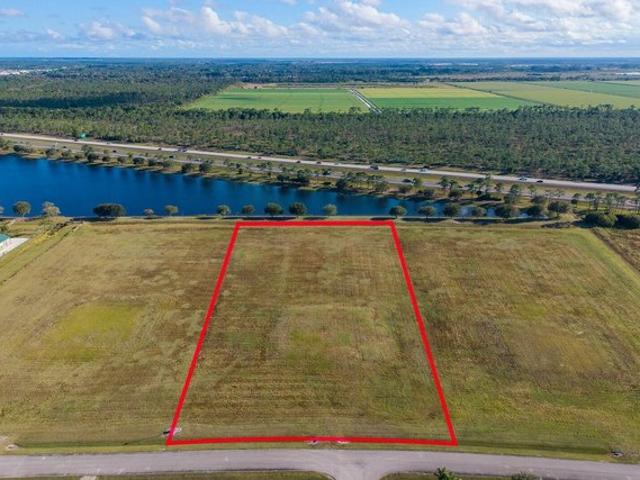 3150 SW Briarbrook Way, Palm City, FL 34990