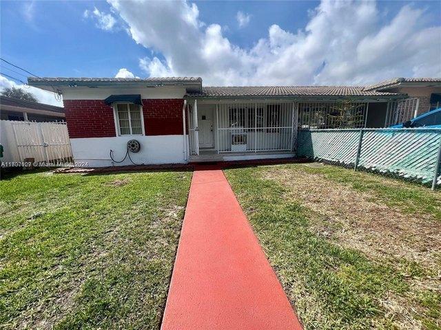 3150 SW 23rd St, Miami, FL 33145