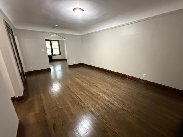 3150 S Harlem Ave, Unit 1H, Riverside, IL 60546 | MLS #12592 | Compass