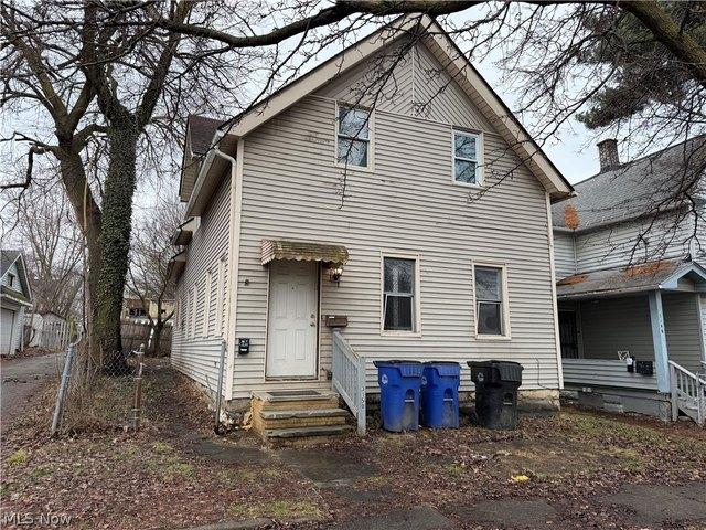 3150 W 40th St, Cleveland, OH 44109