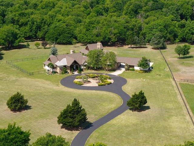 3150 W Waterloo Rd, Edmond, OK 73025