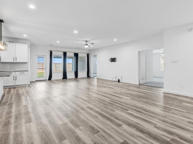 31514 Avebury Lake Lane