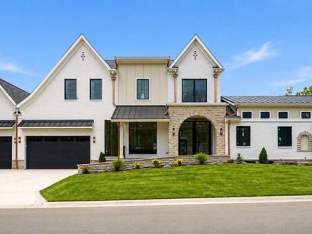 3151 Asbury Dr, Columbus, OH 43221