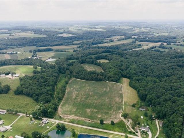 3151 Buttercup Rd NE, Carrollton, OH 44615