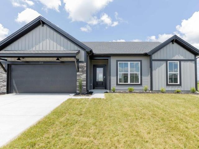 3151 Goswell Dr, Newburgh, IN 47630