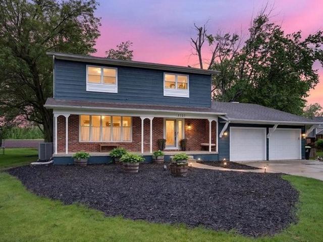 3151 St Andrews Ct, Decatur, IL 62521