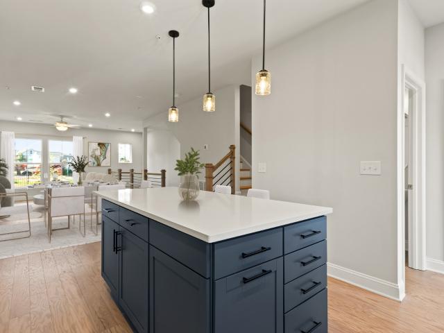 3151 Summitt Ave # Model Home