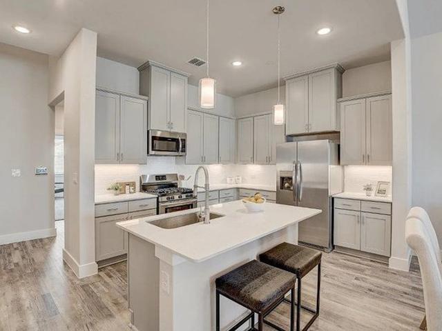 3151 Winter Rose Way, Arlington, TX 76005