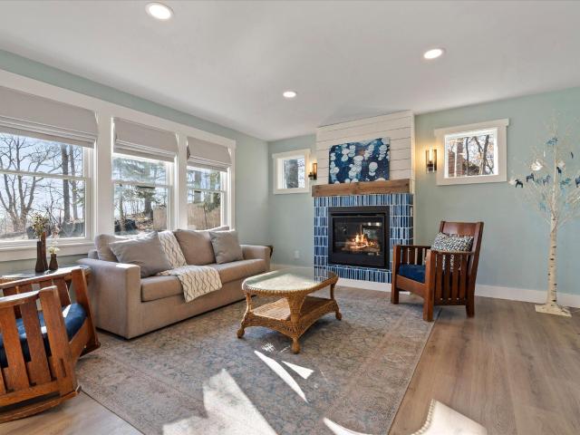 31528 Lakeview Drive
