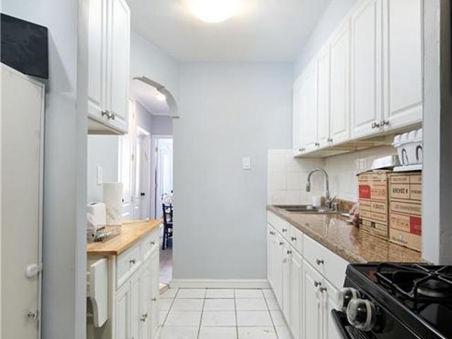 3152 Kings Highway
