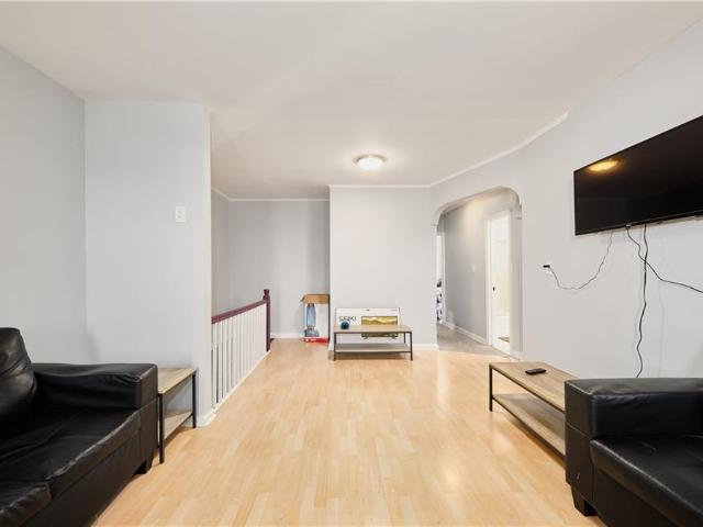 3152 Kings Highway