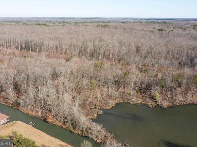 3152 Lewiston Rd, Bumpass, VA 23024