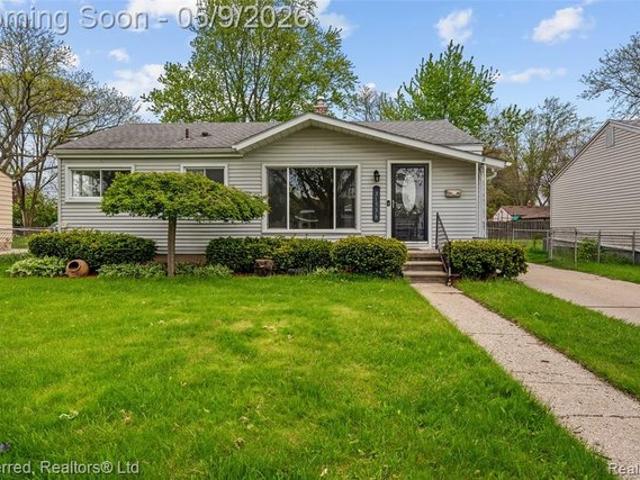 31536 Hazelwood St, Westland, MI 48186