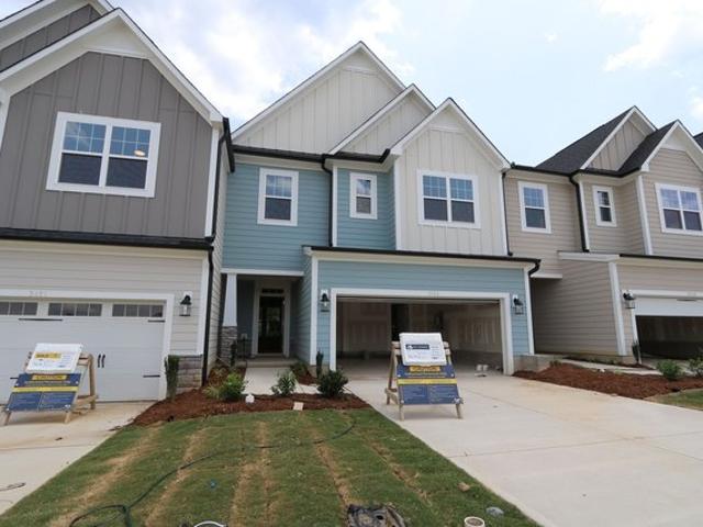 3153 Mission Olive Pl, New Hill, NC 27562
