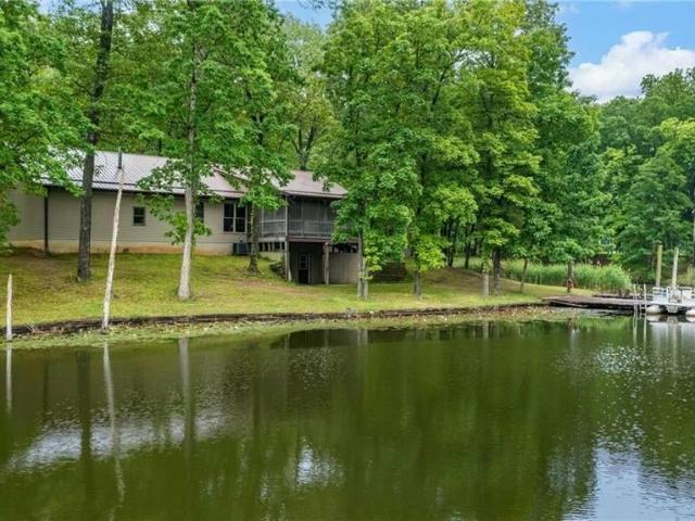 3153 N 2225 St, Beecher City, IL
