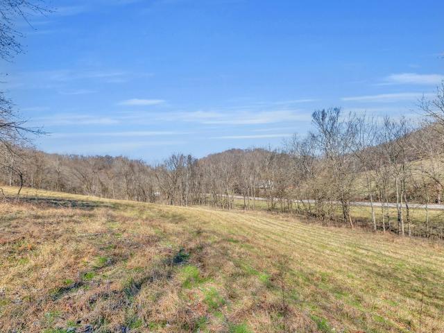 3153 Blazer Rd W