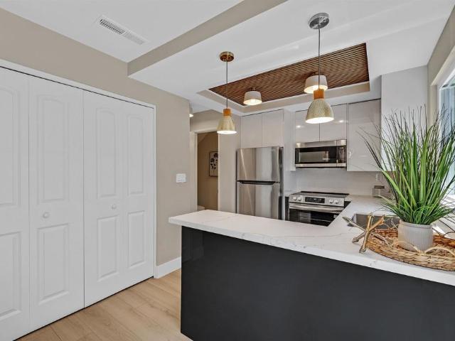 3153 Cochise Way