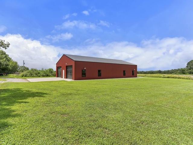 3153 Sand Springs Rd, Marshfield, MO 65706